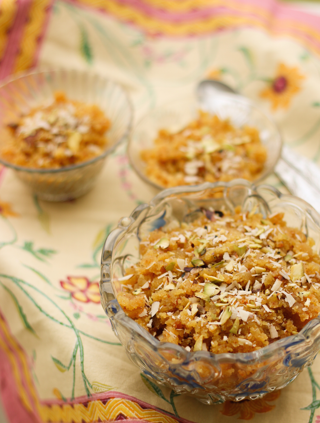 how to cook moong dal halwa
