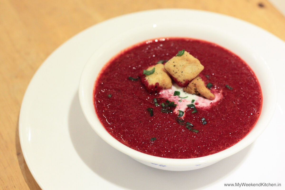 Beetroot Soup with roasted tomatoes & garlic | My Weekend Kitchen